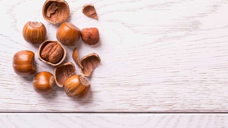 10 High Fibre Nuts that Pack a Nutritional Punch